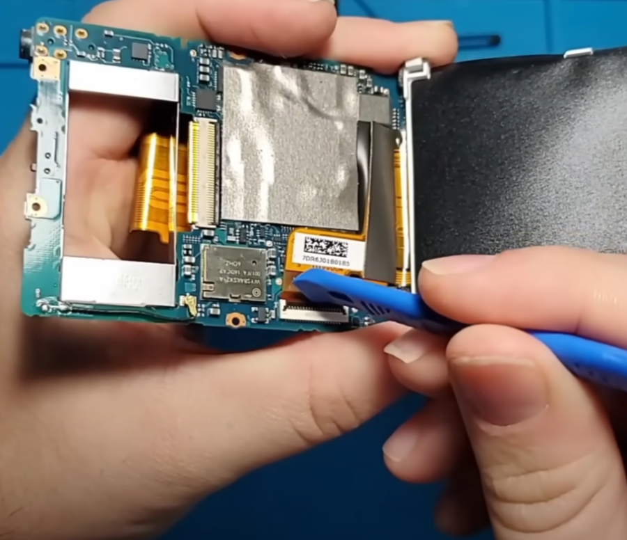 How I Built a Super Microsoft Zune – Mad Mod Labs