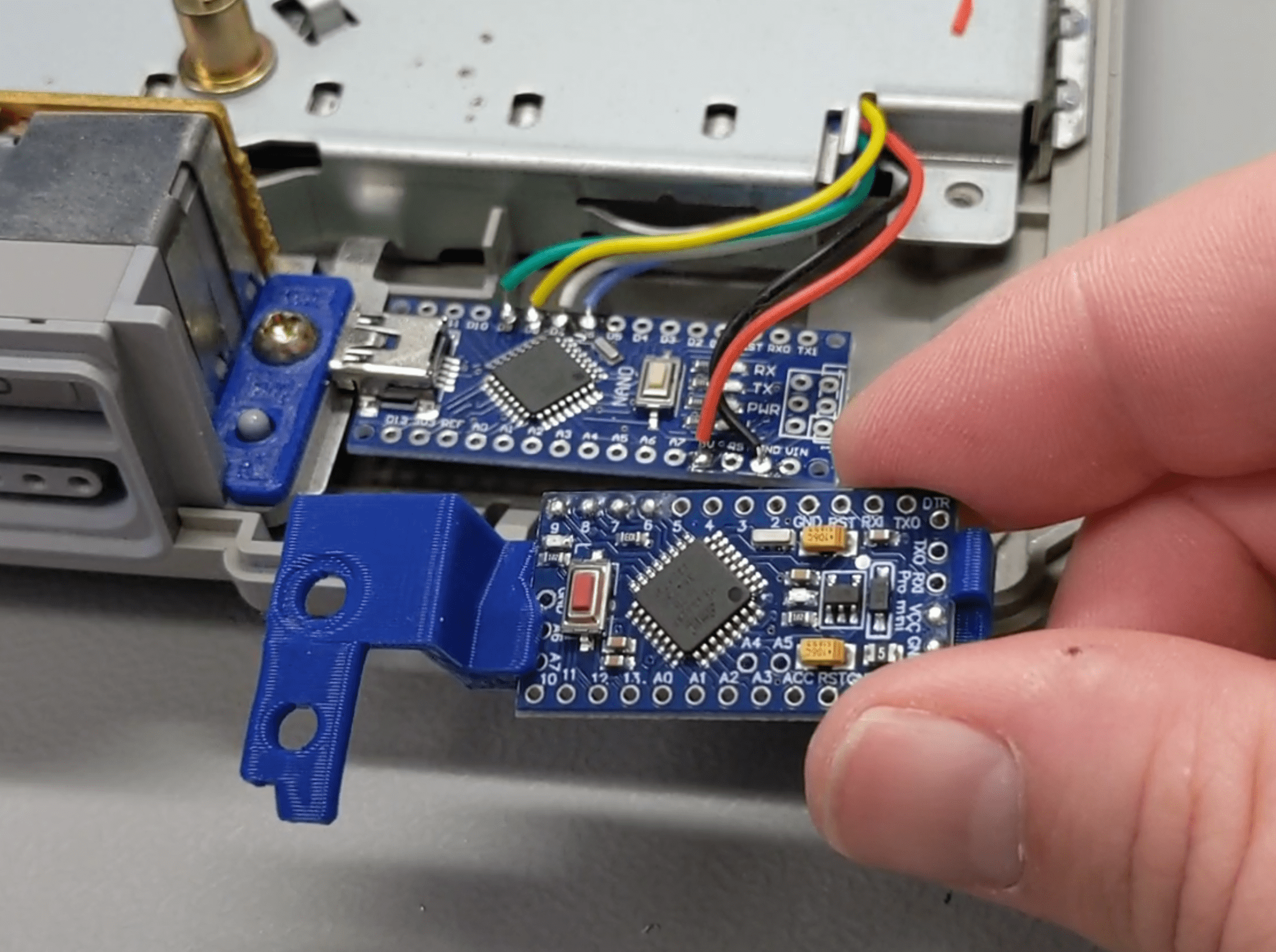 Using Arduino for a DIY Playstation Modchip – Mad Mod Labs