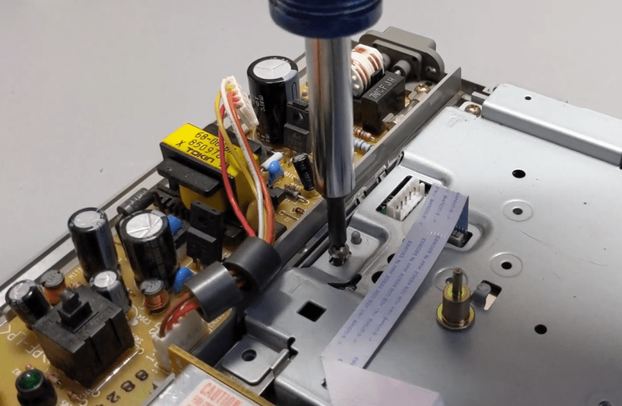 Using Arduino for a DIY Playstation Modchip – Mad Mod Labs